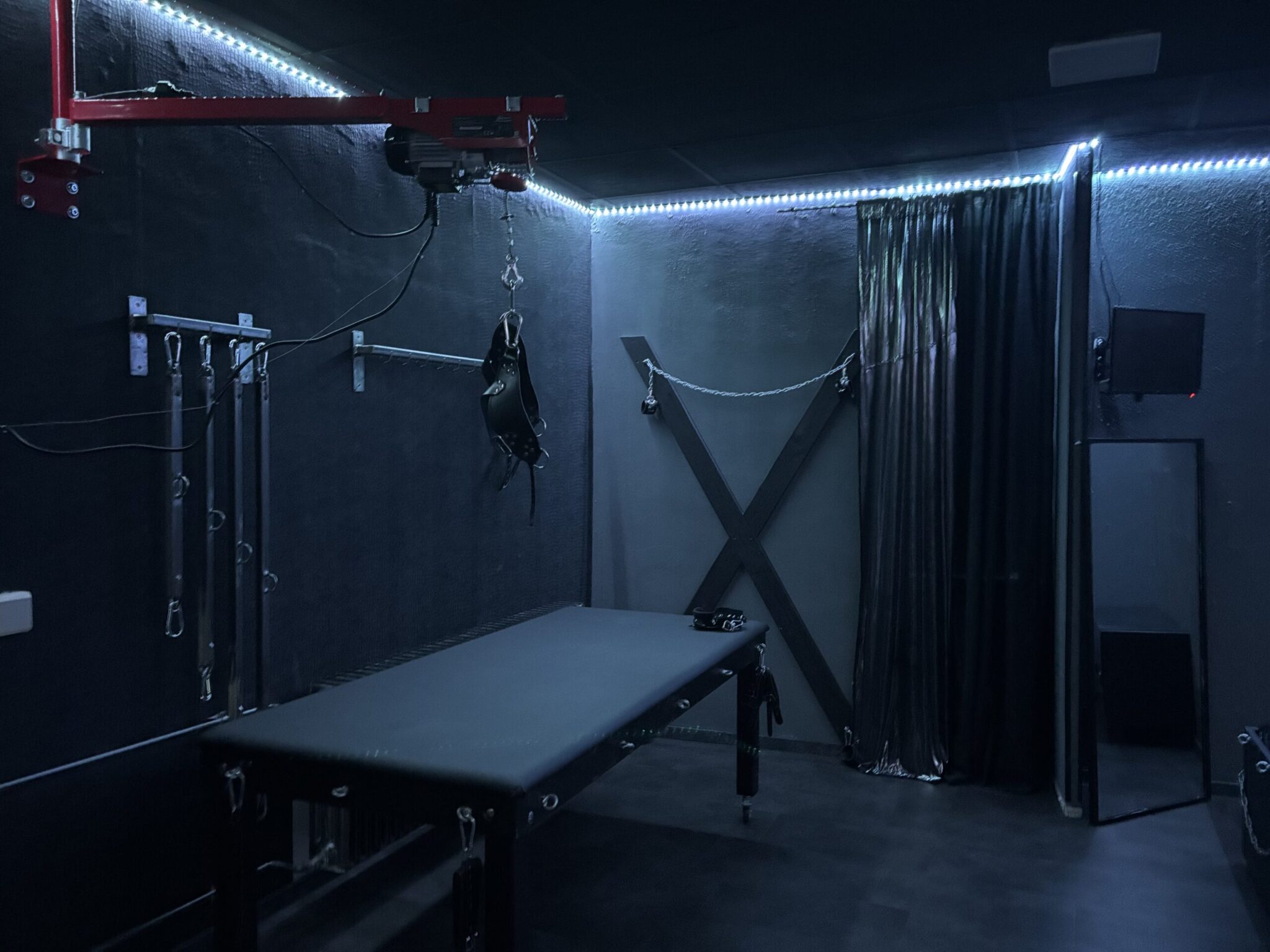 sm-mietstudio-und-themenzimmervermietung-in-frankfurt-am-main | Domina ...